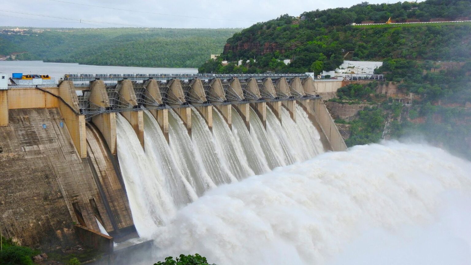 Understanding Cusecs And TMCs When Dams Release Water | Murali Duggineni